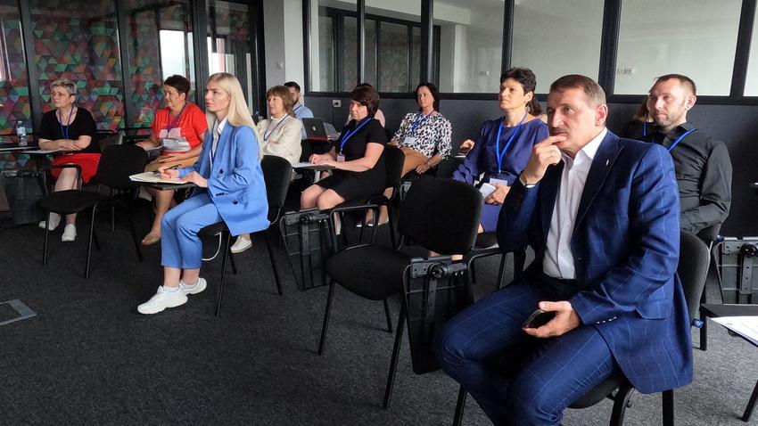 OSCE conducts workshop on municipal governance in Ukraine | Office of ...